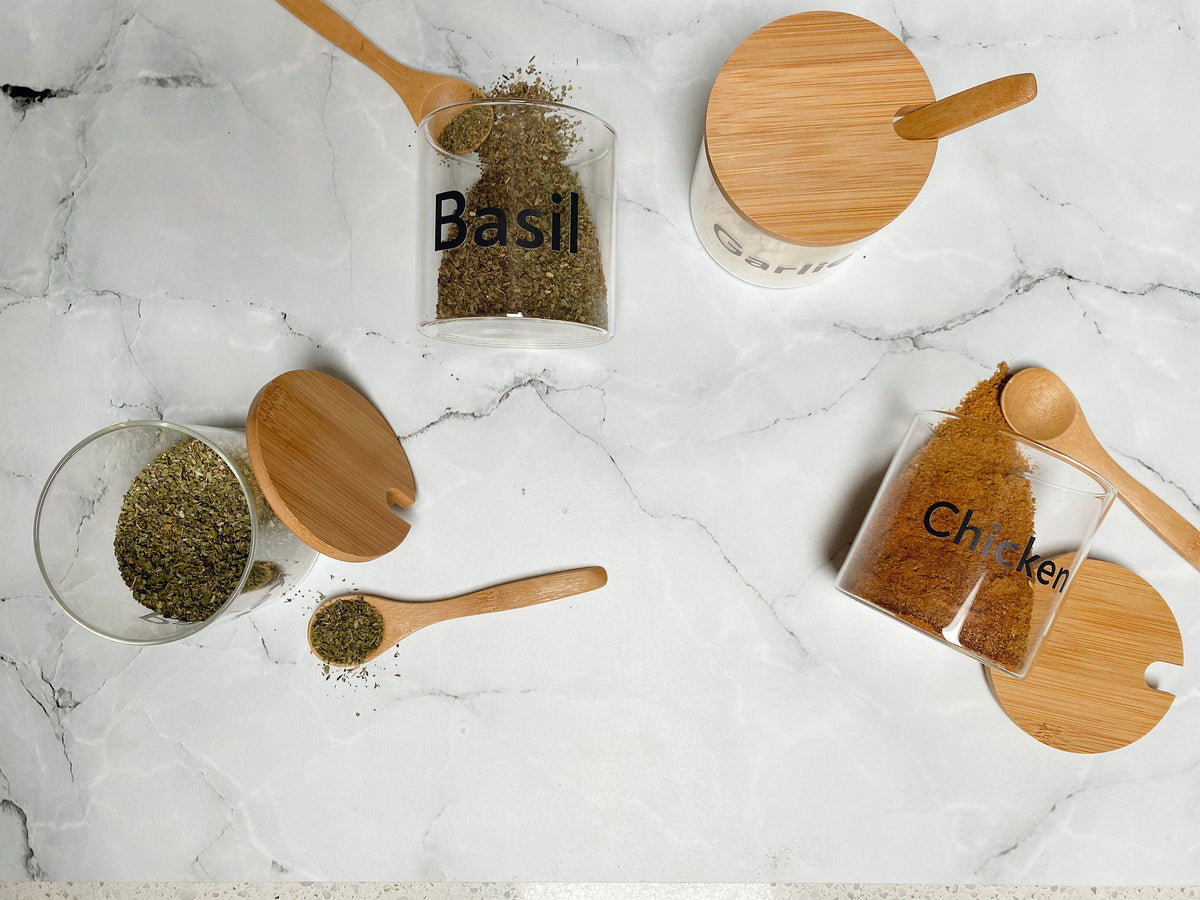 Round Spice Jar With Bamboo Lid and Spoon – Heart to Home SA